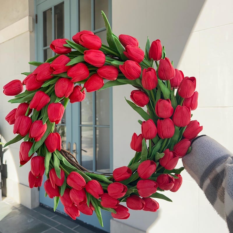 Tulip Wreath - Etsy
