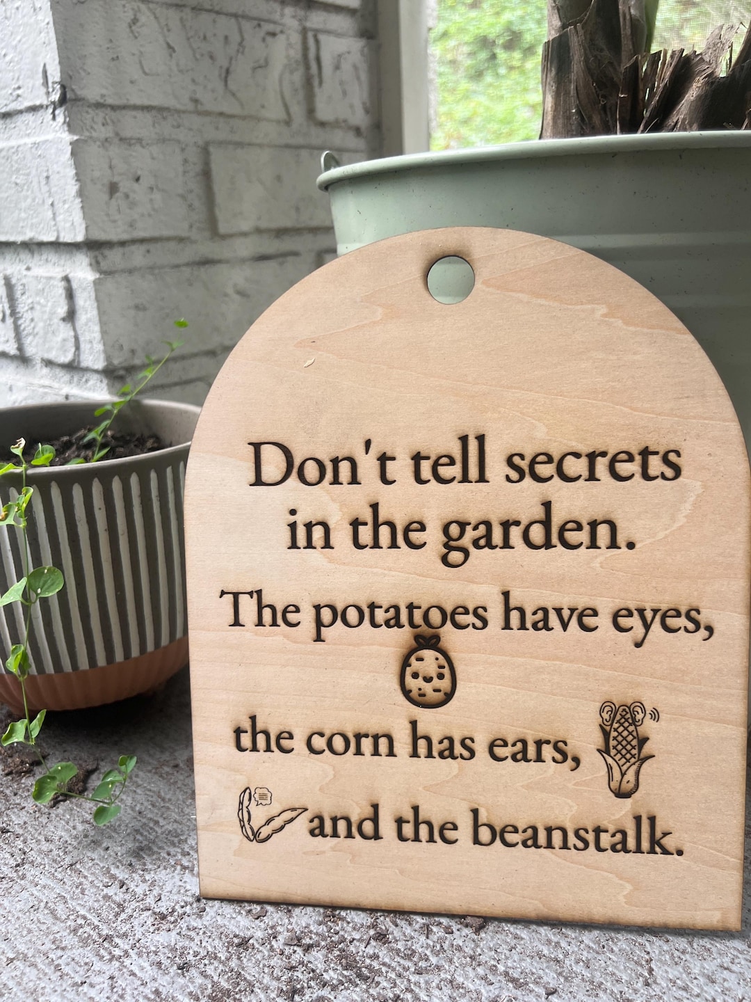 Funny Garden Sign - Potatoes Have Eyes, Rustic Wooden Decor (8.5x11 ...