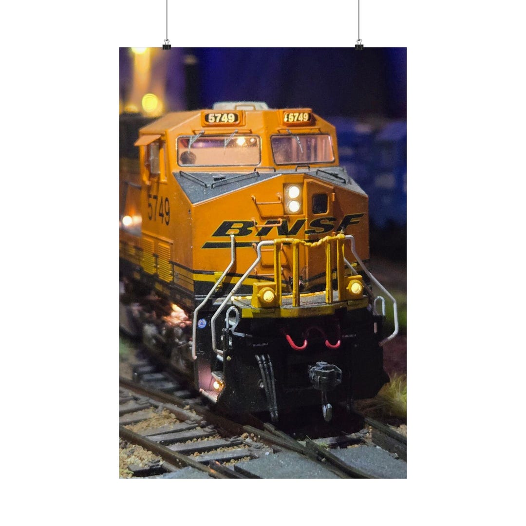 Model Railroad Matte Vertical Posters, BNSF Locomotive Art, Free ...