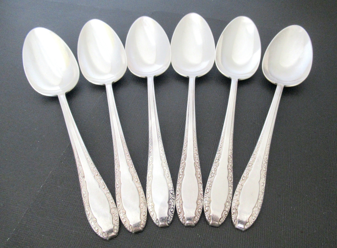 Antique Silverplate Place Spoons Sweetheart 1940 by Wallace ...