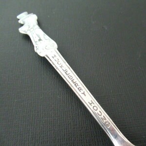 Vintage Huckleberry Hound Silverplate Spoon by Old Company, Hanna ...