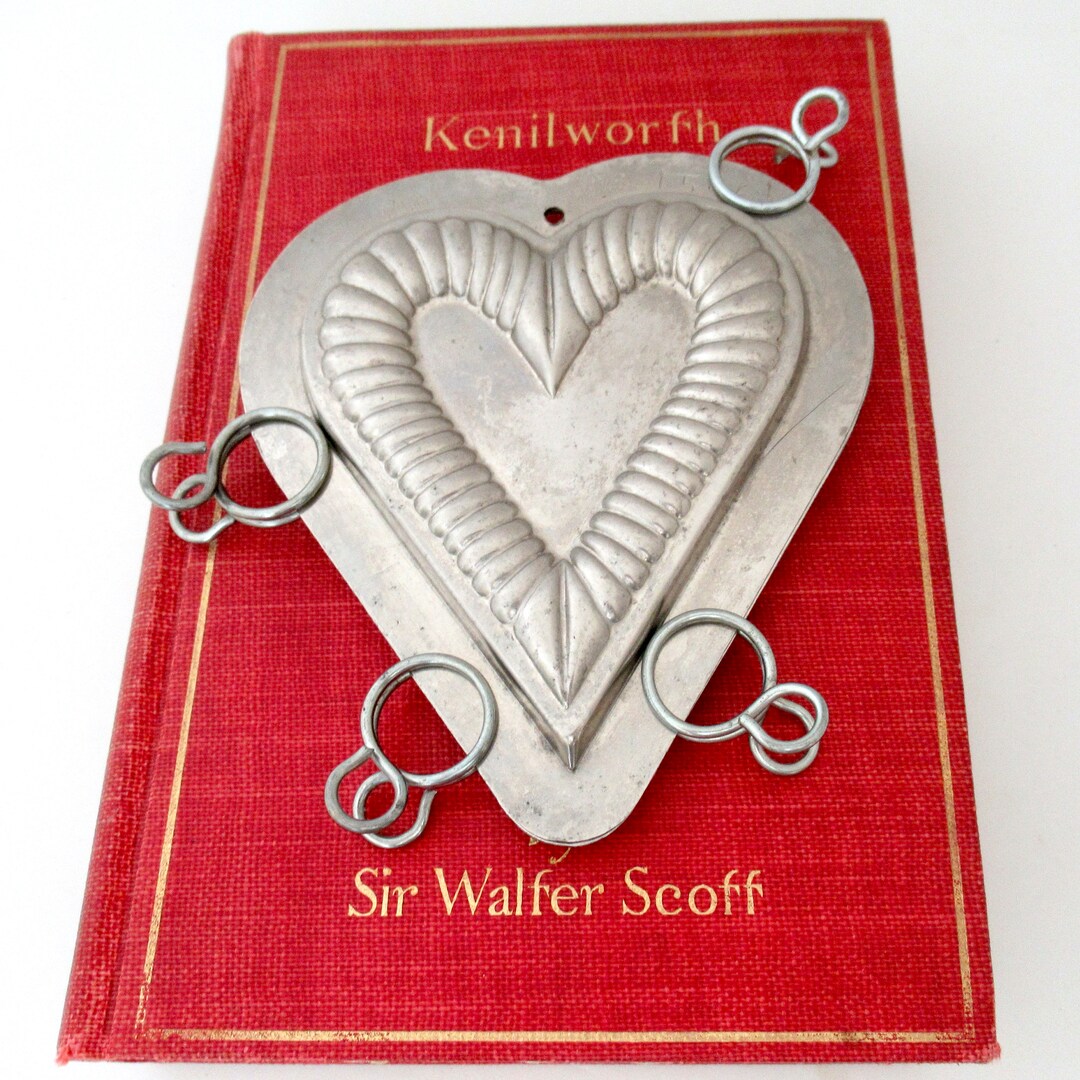 Antique Heart Chocolate Mold Vormenfabriek Tilburg Holland, Metal Candy ...