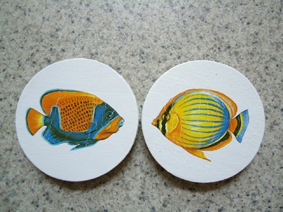 Set of 2 Fish on White Wood Circle Magnets Kitchen Decor | Etsy