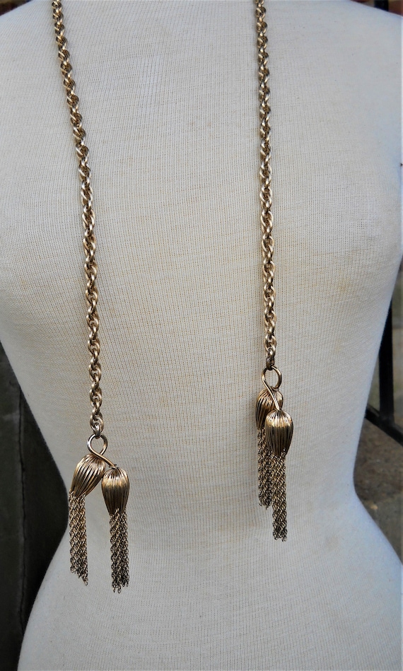 VINTAGE LONG ROPE STYLE GOLD TONE CHAIN WITH RHINESTO… - Gem
