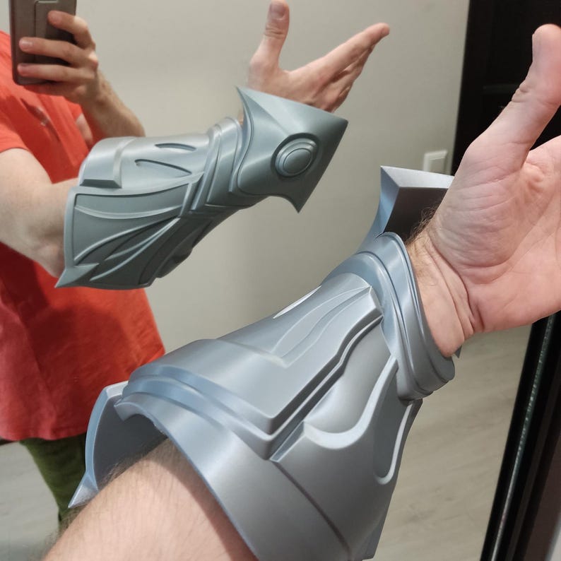 Ezreal Basic Gauntlet League of Legends Wild Rift Cosplay 3D PRINT ...