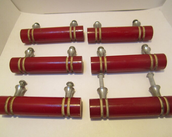 Vintage 1940's Red Bakelite Dresser-drawer Pulls Set of Six Very Fancy ...