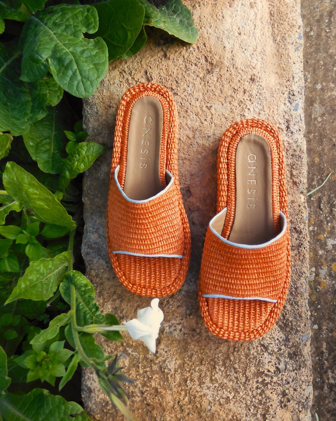 EVA SLIDES | Raffia Flatforms | Slides Flatforms | Orange Raffia | All ...