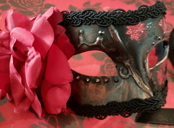 Contessa Mask Red Black Rose Mask Black Couture Costume - Etsy