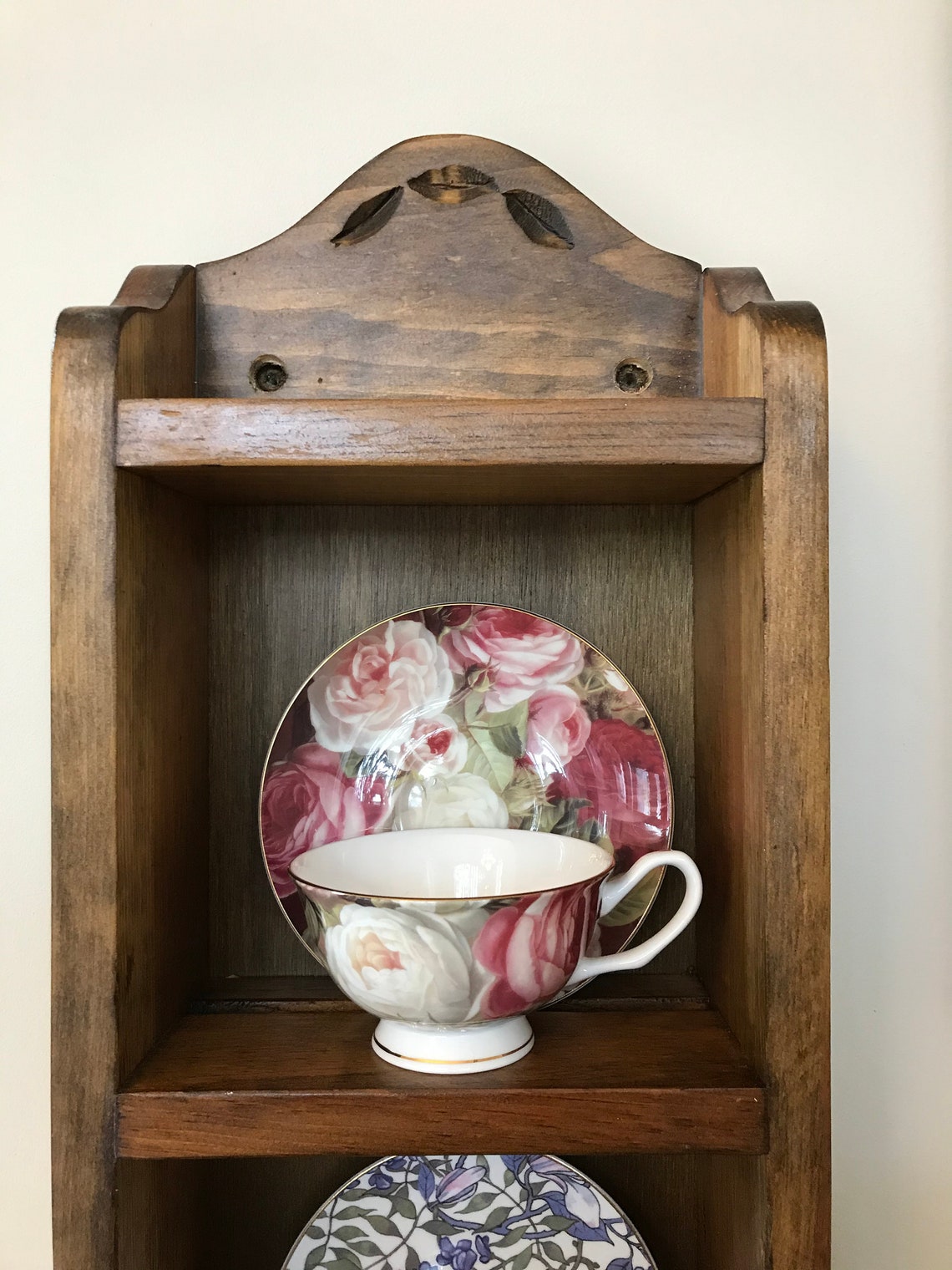Teacup Shelf, Wooden Shelf, Three Cups, With Saucer Grooves, Small ...
