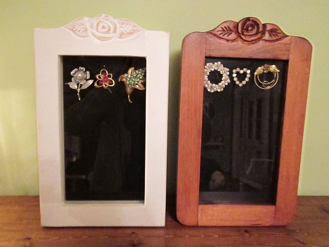 Broach Box Pin Box Jewelry Box Shadow Box Wall Hanging Pin - Etsy