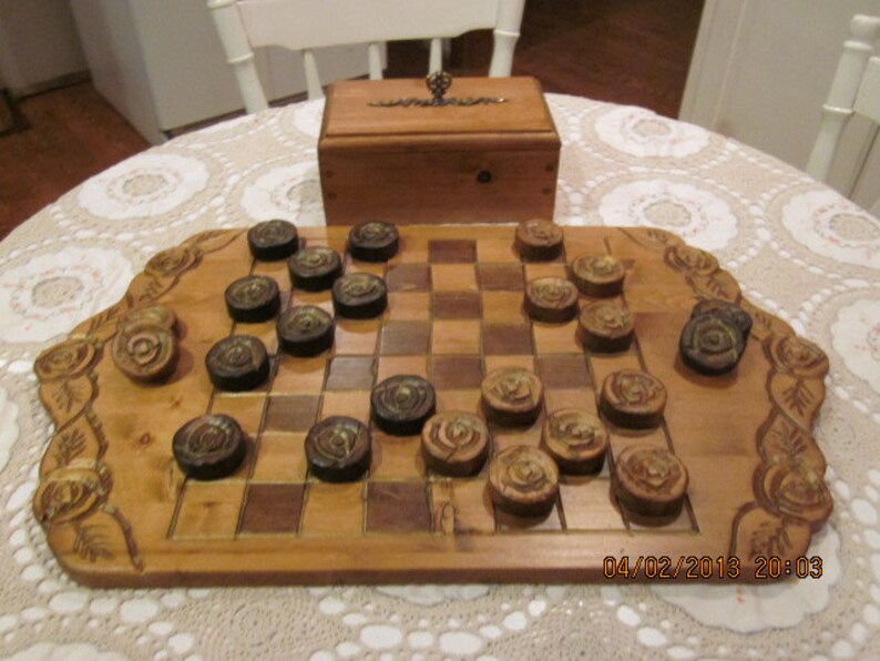 Checker Board Set, Checkers Set, Rose Checker Board With Rose Checkers ...