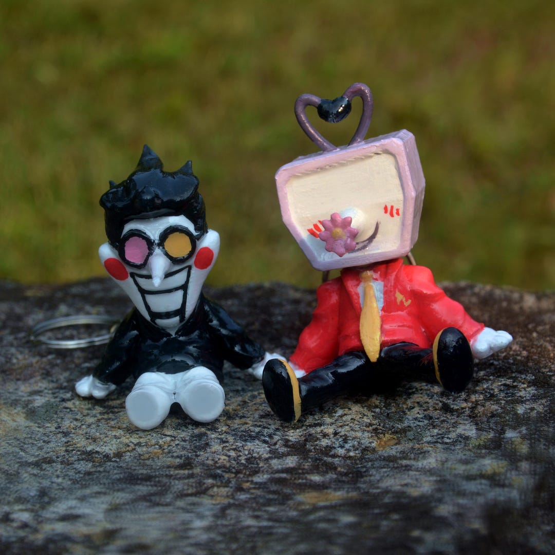Small Spamtenna Keychains ! - Etsy