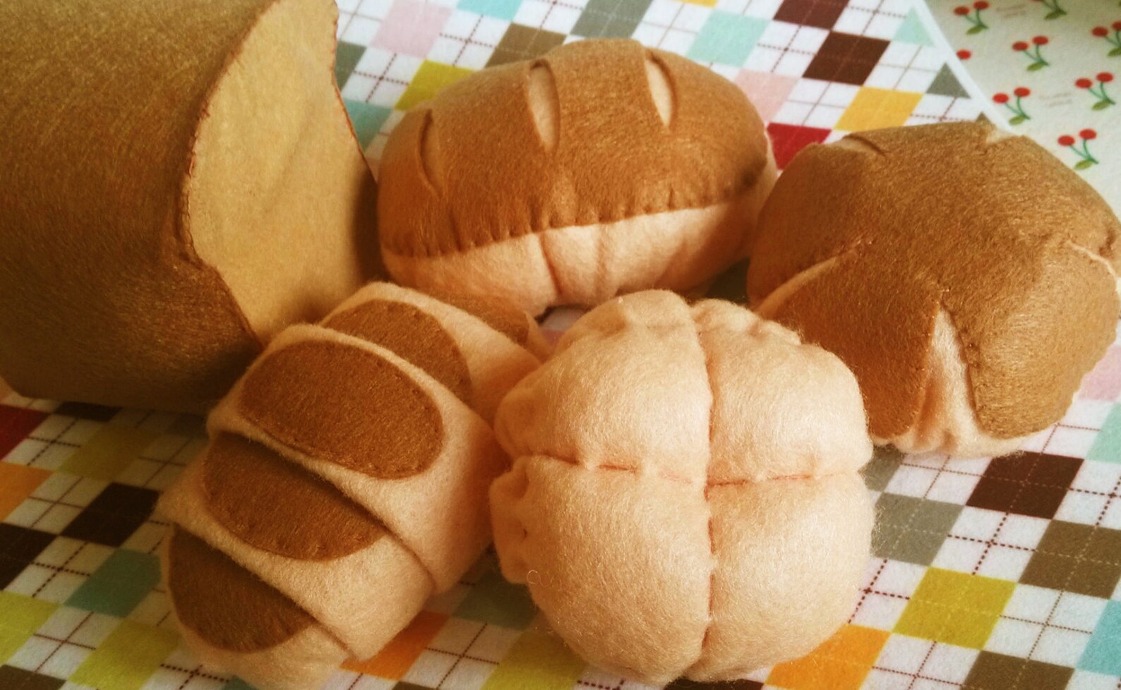 DIY felt Lovely bread set5 in 1 PDF tutorial and pattern | Etsy