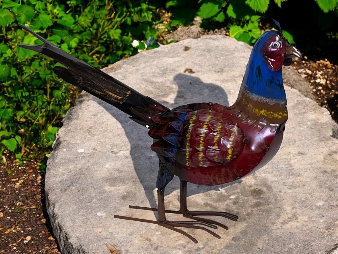 Handcrafted Metal Pheasant Sculpture: Rustic Farmhouse Garden Decor (22 ...