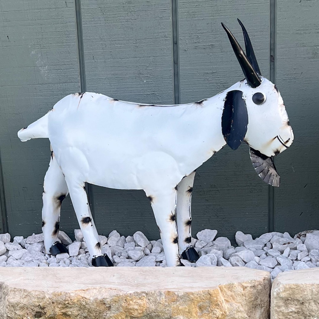 Handmade Metal Goat Sculpture | Farmhouse Garden Art, 19"x21" - Etsy