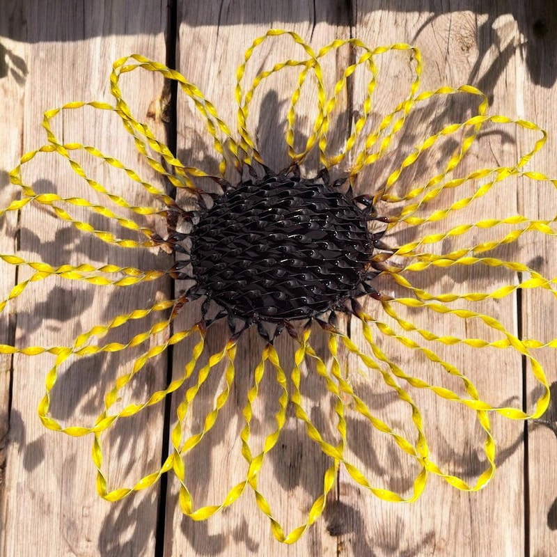 Metal Sunflower Yard Art - Etsy