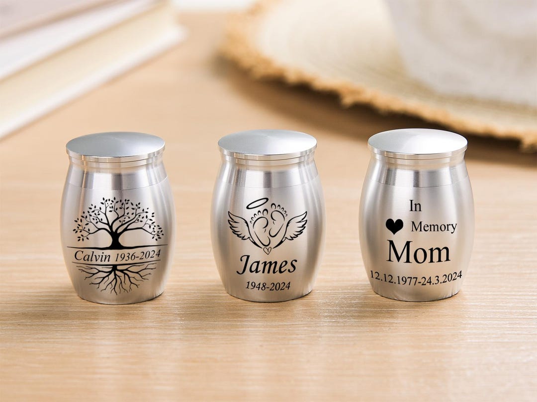Personalized Mini Cremation Urn, Engraved Keepsake Urn, Pet Memorial - Etsy
