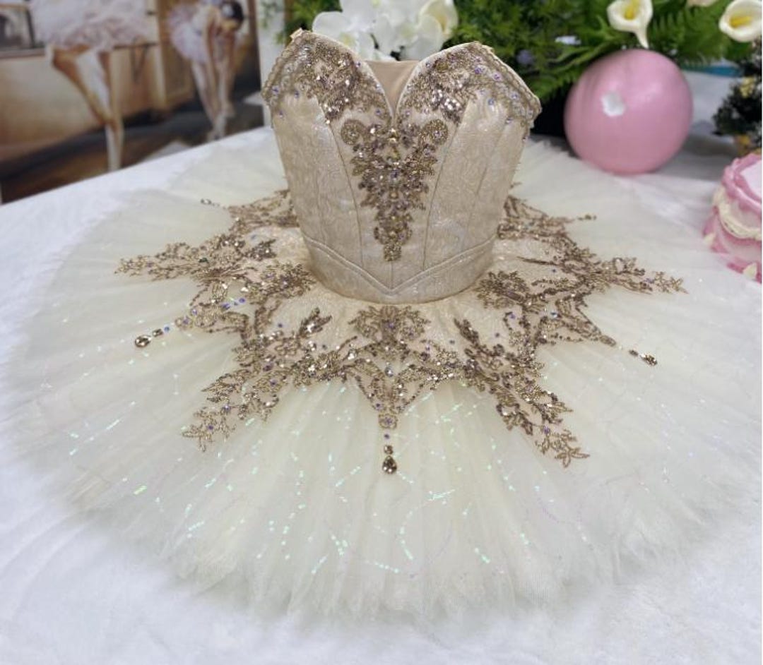 Handmade Custom Ballet Tutu: Luxury Design for Dance Performances - Etsy