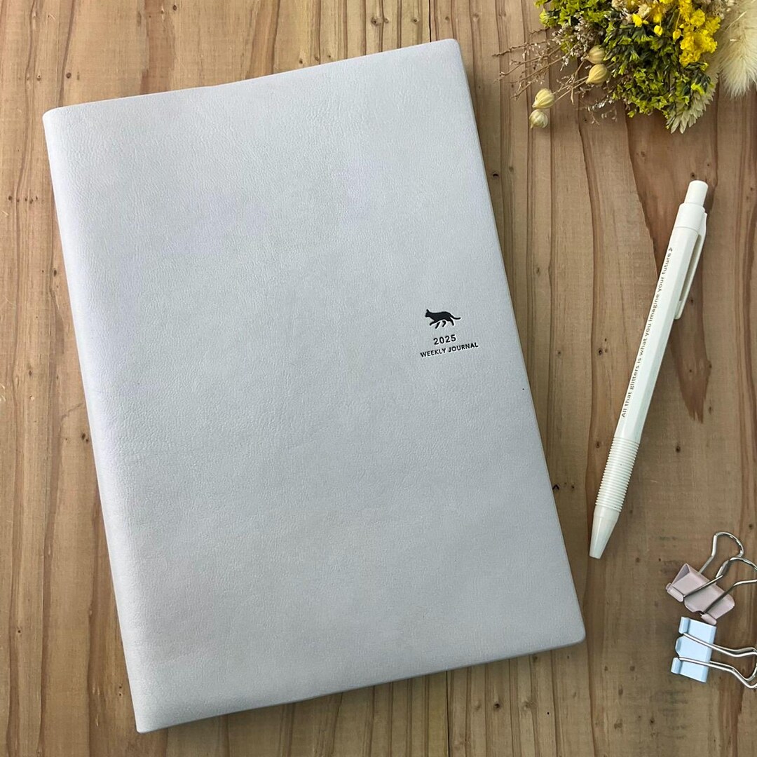 2025 Planner, A5 Weekly Planner, 15months, Vertical Layout, Sofia Cat ...