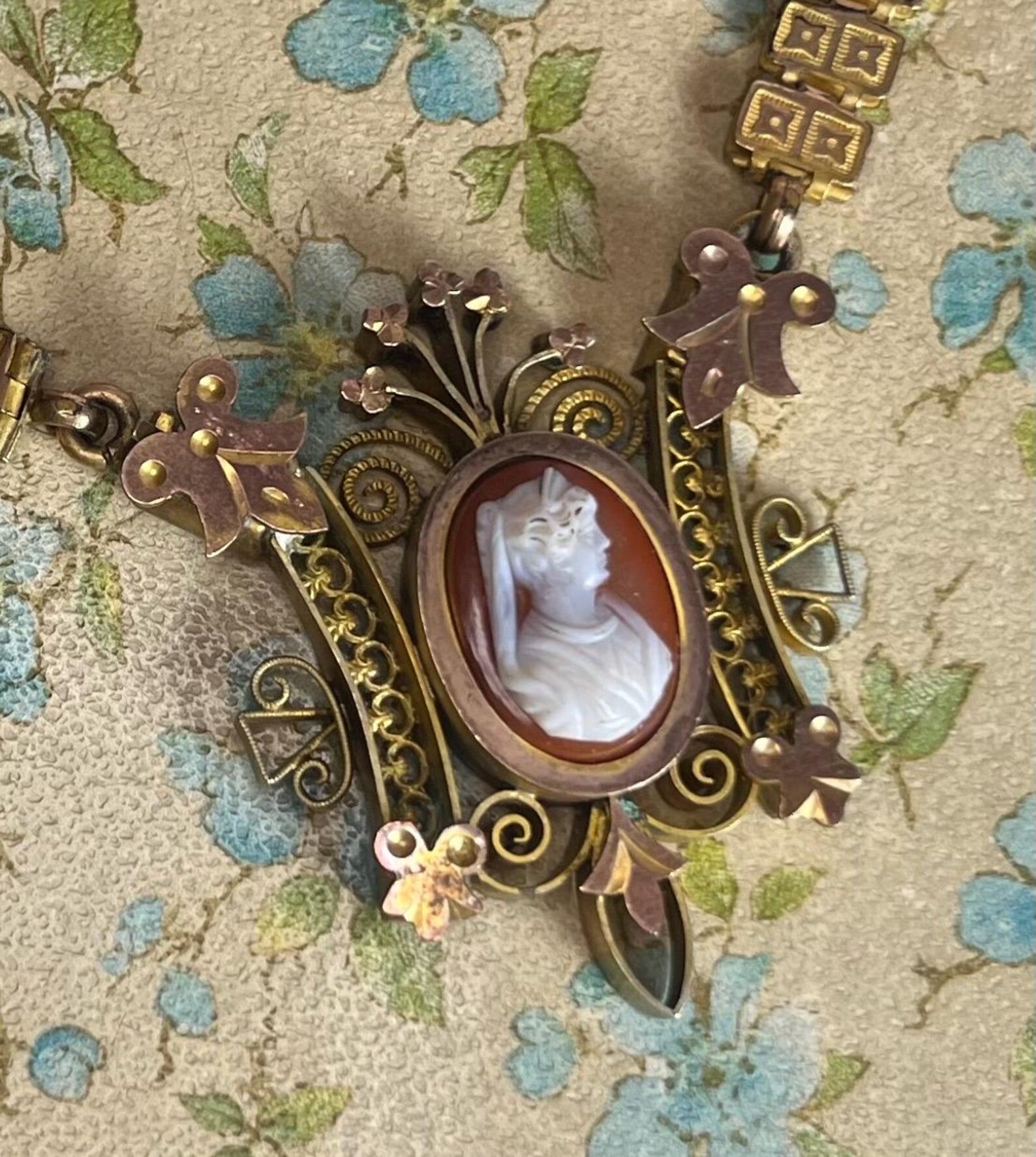 Antique Gold Filled Victorian Carved Cameo Book Chain Necklace V92 - Etsy