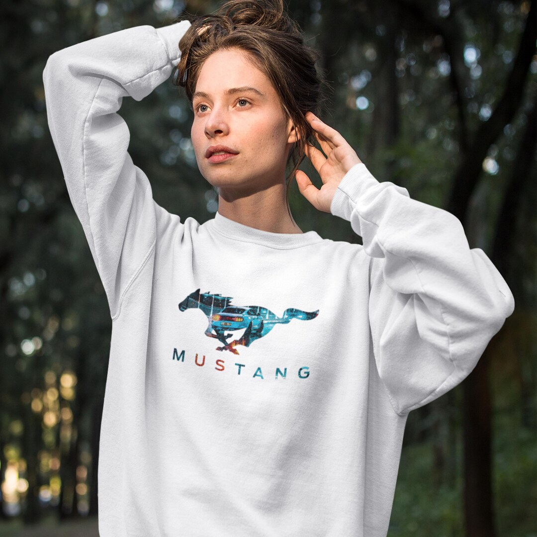 Vintage Style Mustang Horse Sweatshirt Classic Car Graphic Crewneck ...