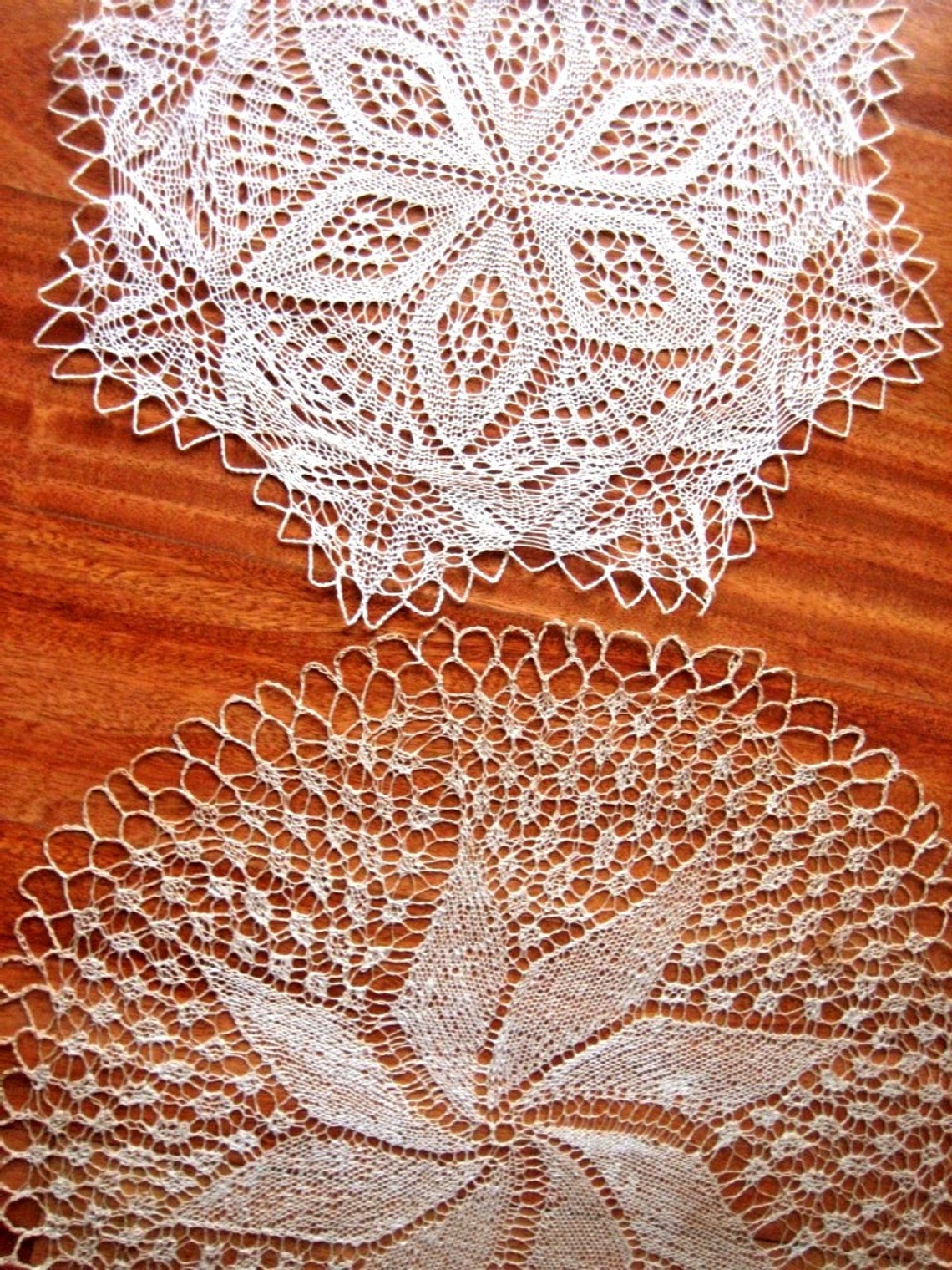 Italian Filet Tea Tone DOILY Pair CROCHETED LACE Silk Crochet Golden ...