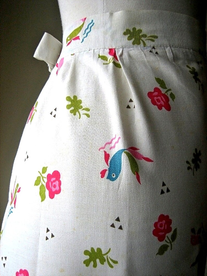 APRON Kitchen Pinafore Cook Chef Skirt Cover Vintage Light Cotton Fish ...