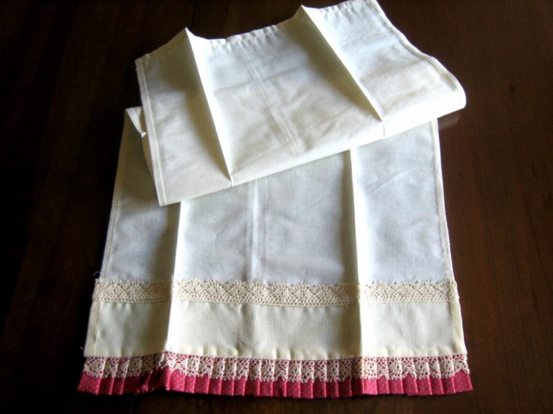 Table Cloth Towels Vintage Runner Kitchen Bath Guest Hand Towel Ruffle ...