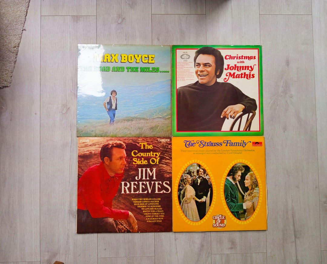 Vintage Vinyl Records Bundle - Max Boyce, Johnny Mathis, Carly Simon ...