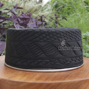 Black Madinah Muslim Prayer Kufi Hat – Handcrafted Soft-cotton ...