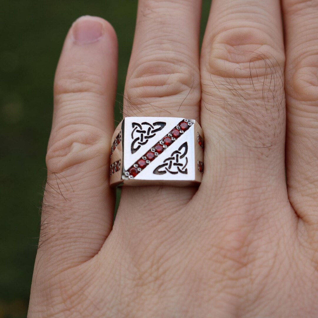 Celtic Knot Silver Signet Ring for Men Red Multi Stones & Irish Trinity ...