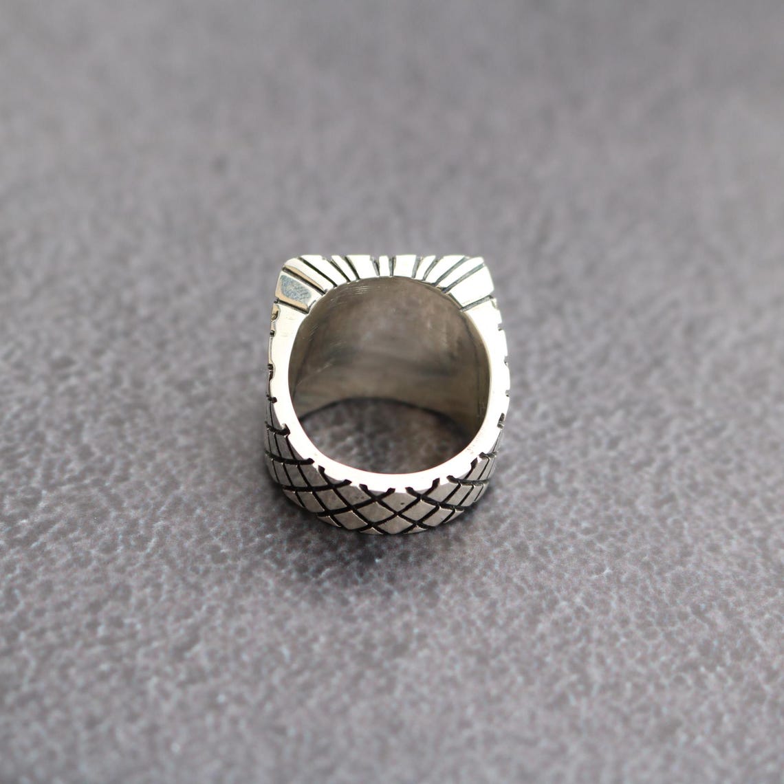 Crossed Engraving Signet Ring Men Old Money Aesthetic Chunky Silver ...