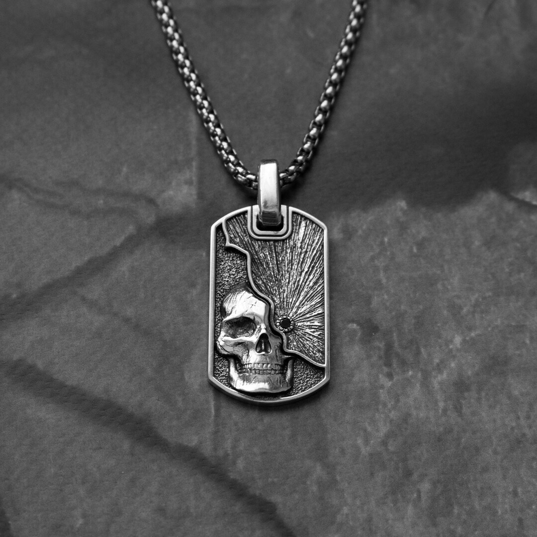 Grunge Skull Pendant Brutal Streetwear Style Goth Dog Tag Necklace ...
