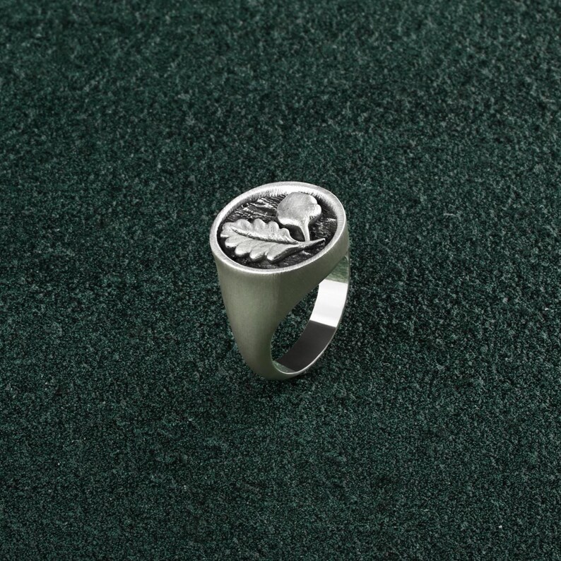 Oak Leaf Acorn Signet Ring, Oxidized Sterling Silver Nature Ring - Etsy