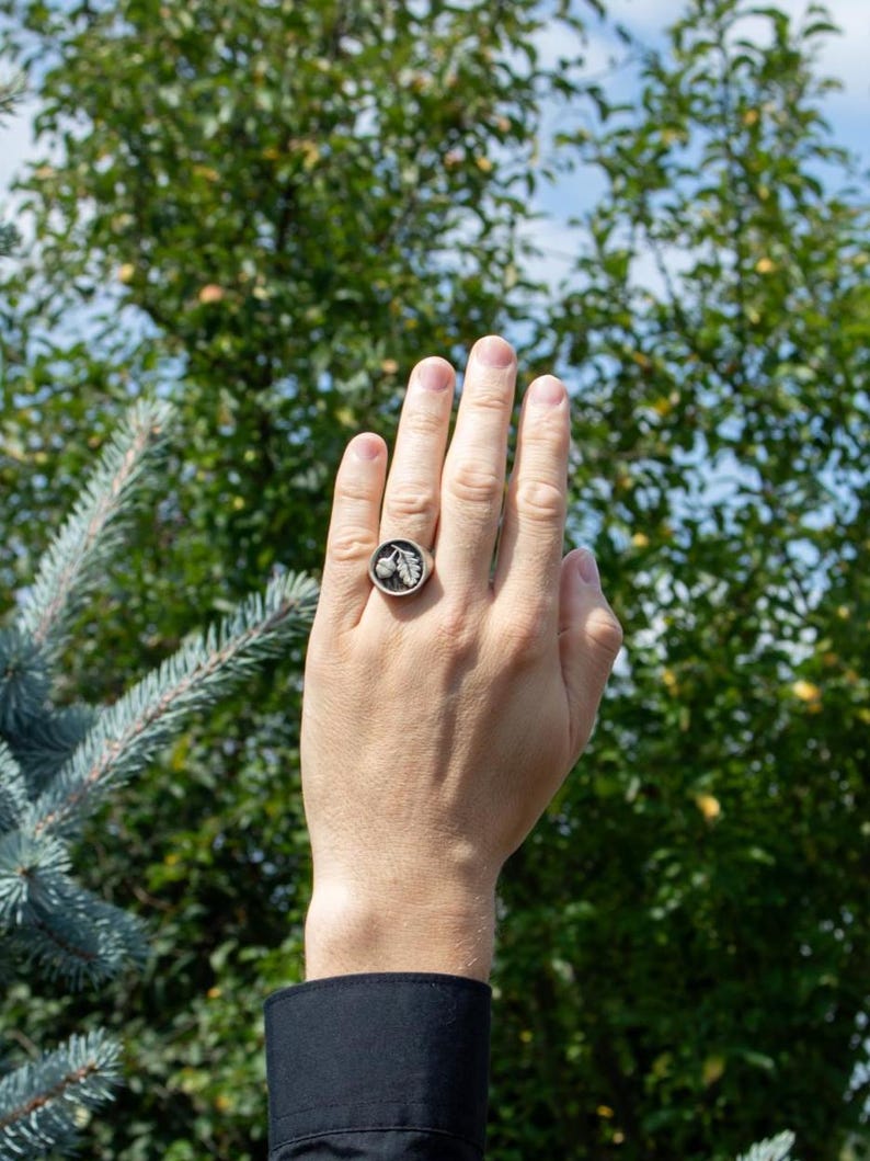 Oak Leaf Acorn Signet Ring, Oxidized Sterling Silver Nature Ring - Etsy