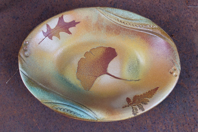 Pottery Serving Bowl Medium With Leaf Impressions - Etsy