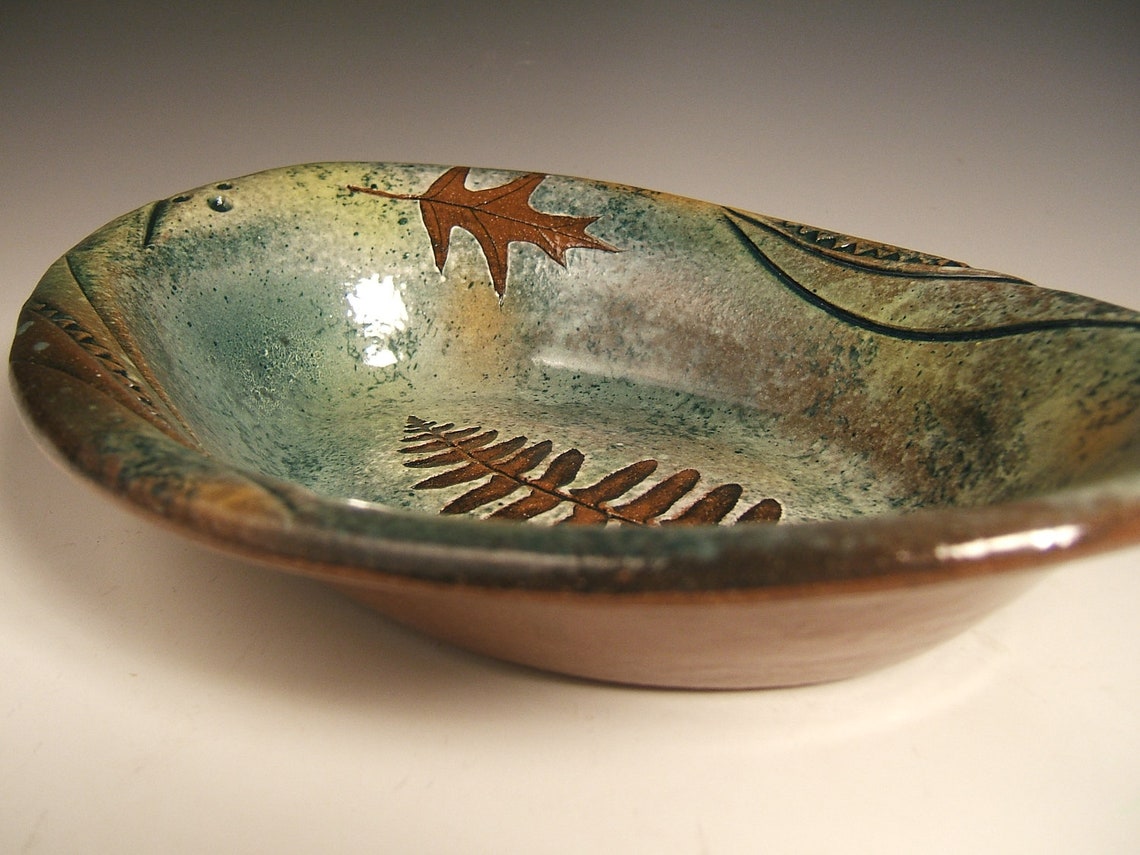 Pottery Serving Bowl Medium With Leaf Impressions - Etsy