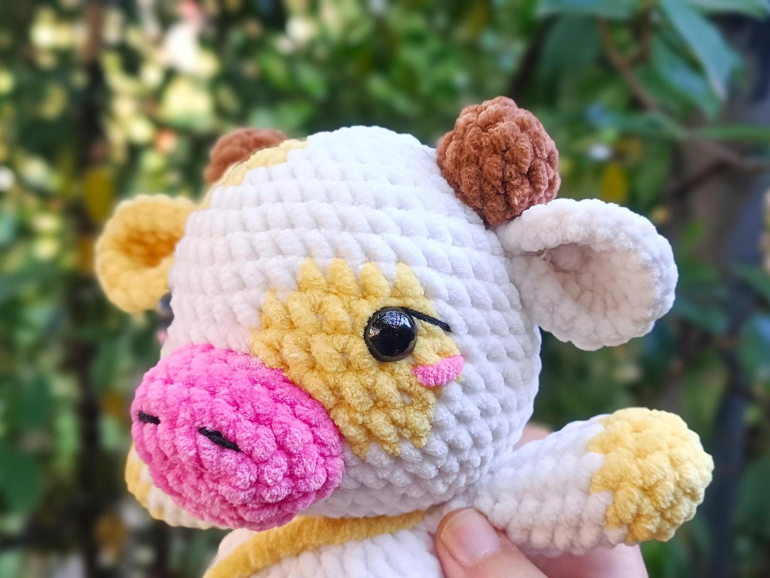 Cow With Lemon Bag Crochet Pattern , Lemon Cow Crochet Plushie ...