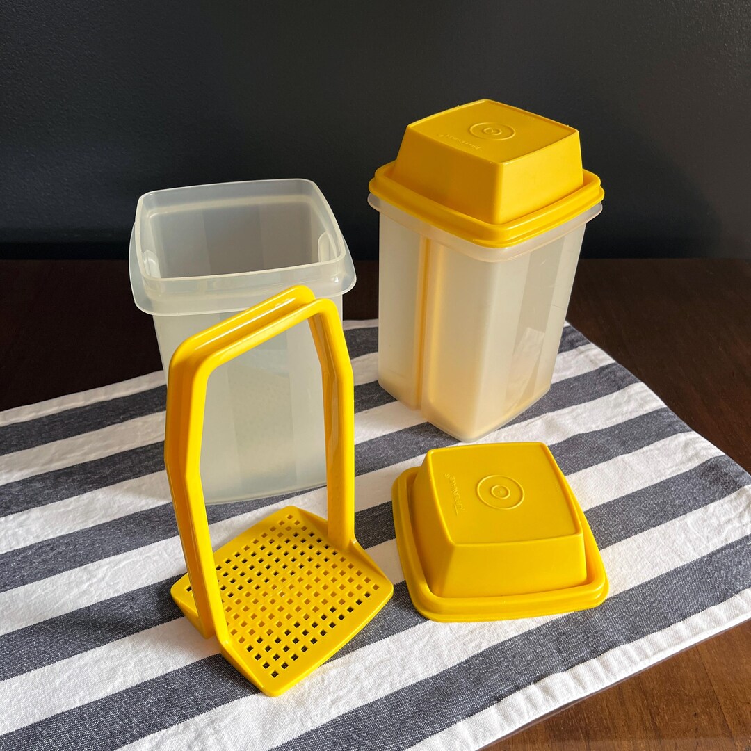 Tupperware Pickle Container Lot Vintage Plastic Yellow Pick-a-deli ...