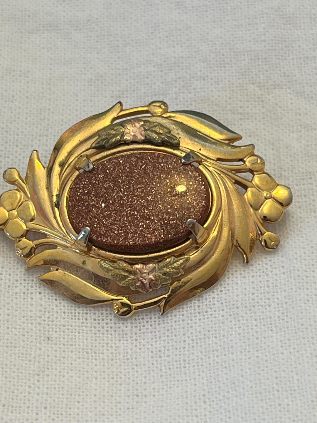 Vintage Gold Tone Gold Stone Brooch - Etsy