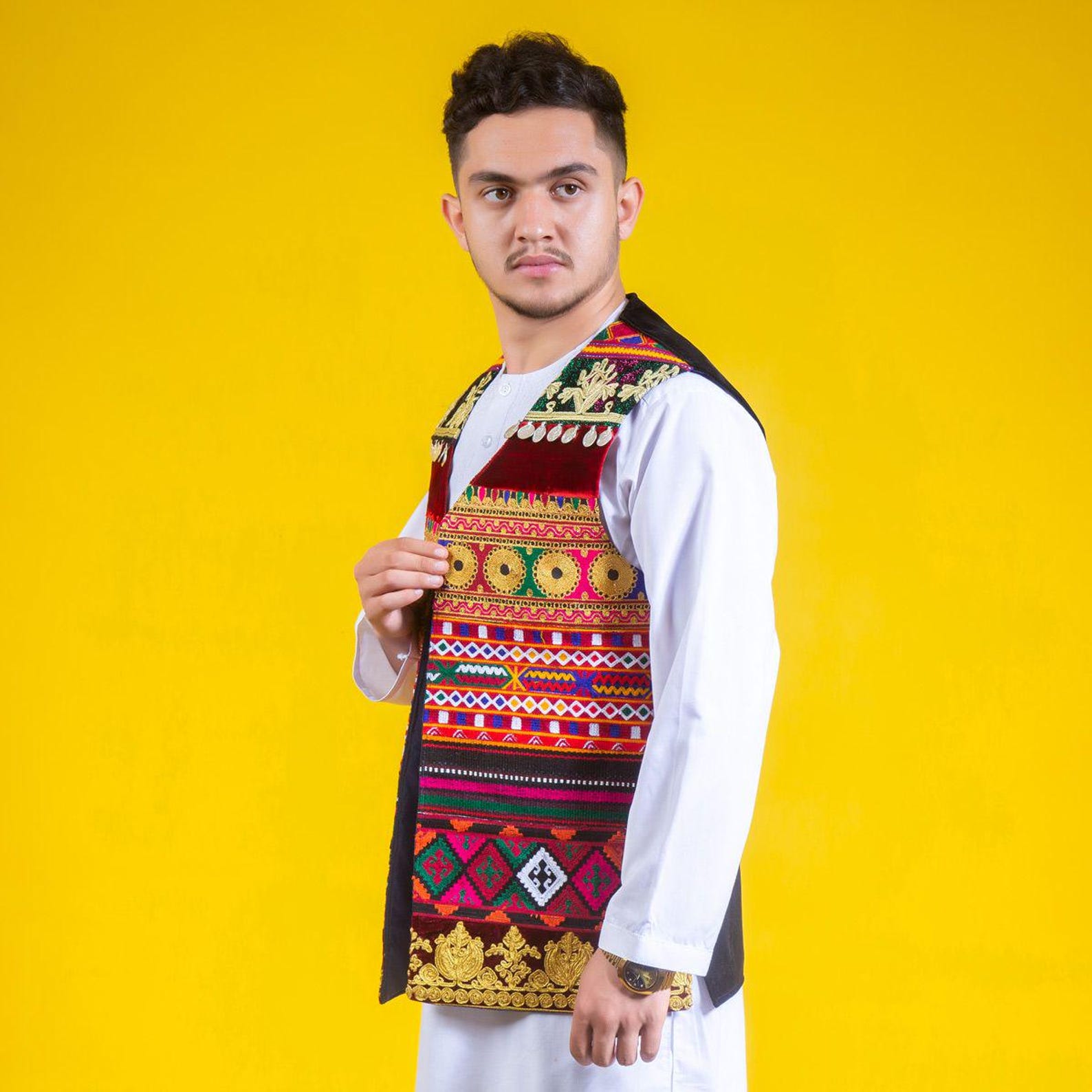 Afghan Mens Traditional Velvet Waistcoat With Charma Embroidery ...