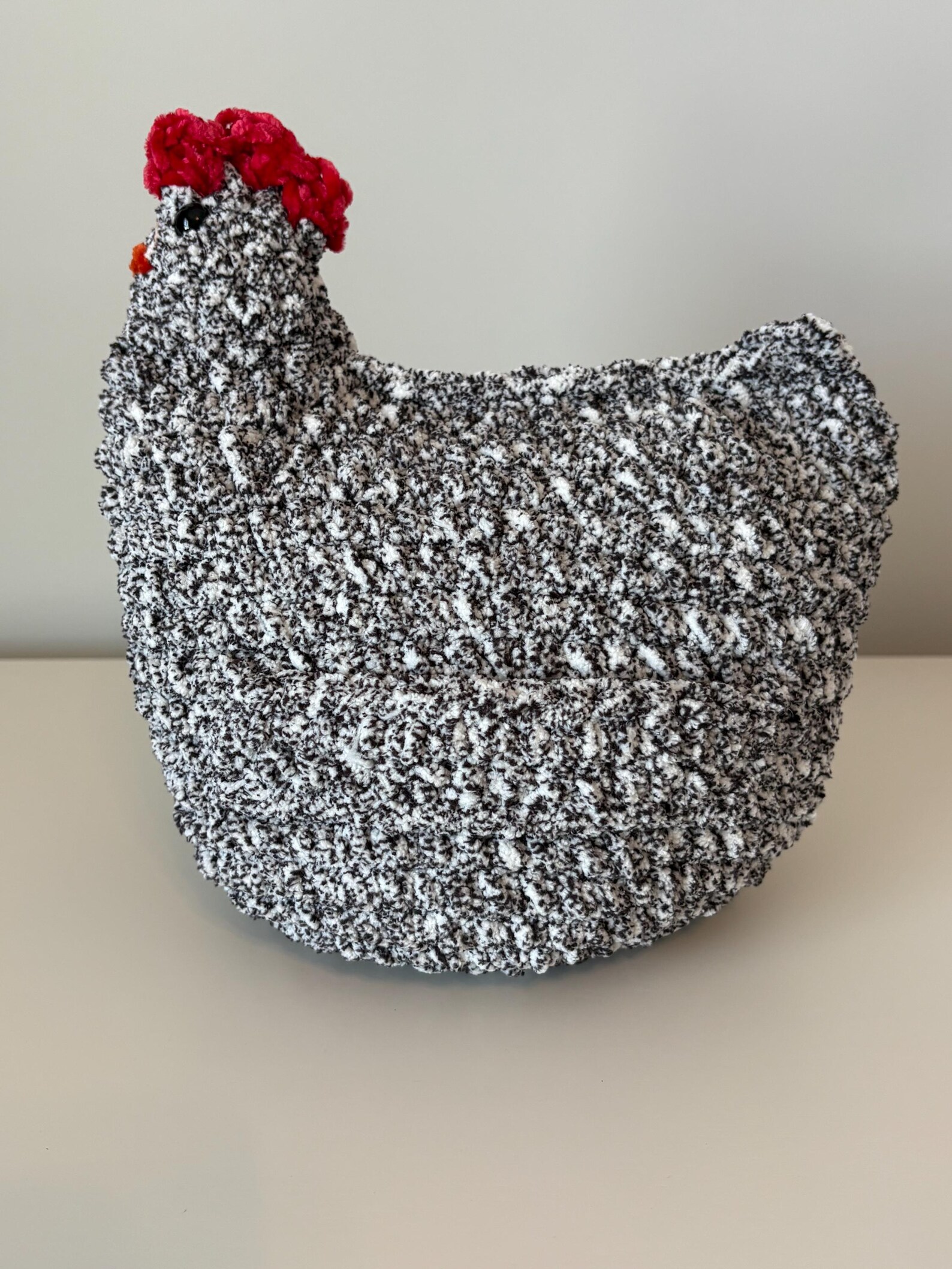 Craig the E-reading Chicken: Crochet, Amigurumi, Plushie, Hands Free ...