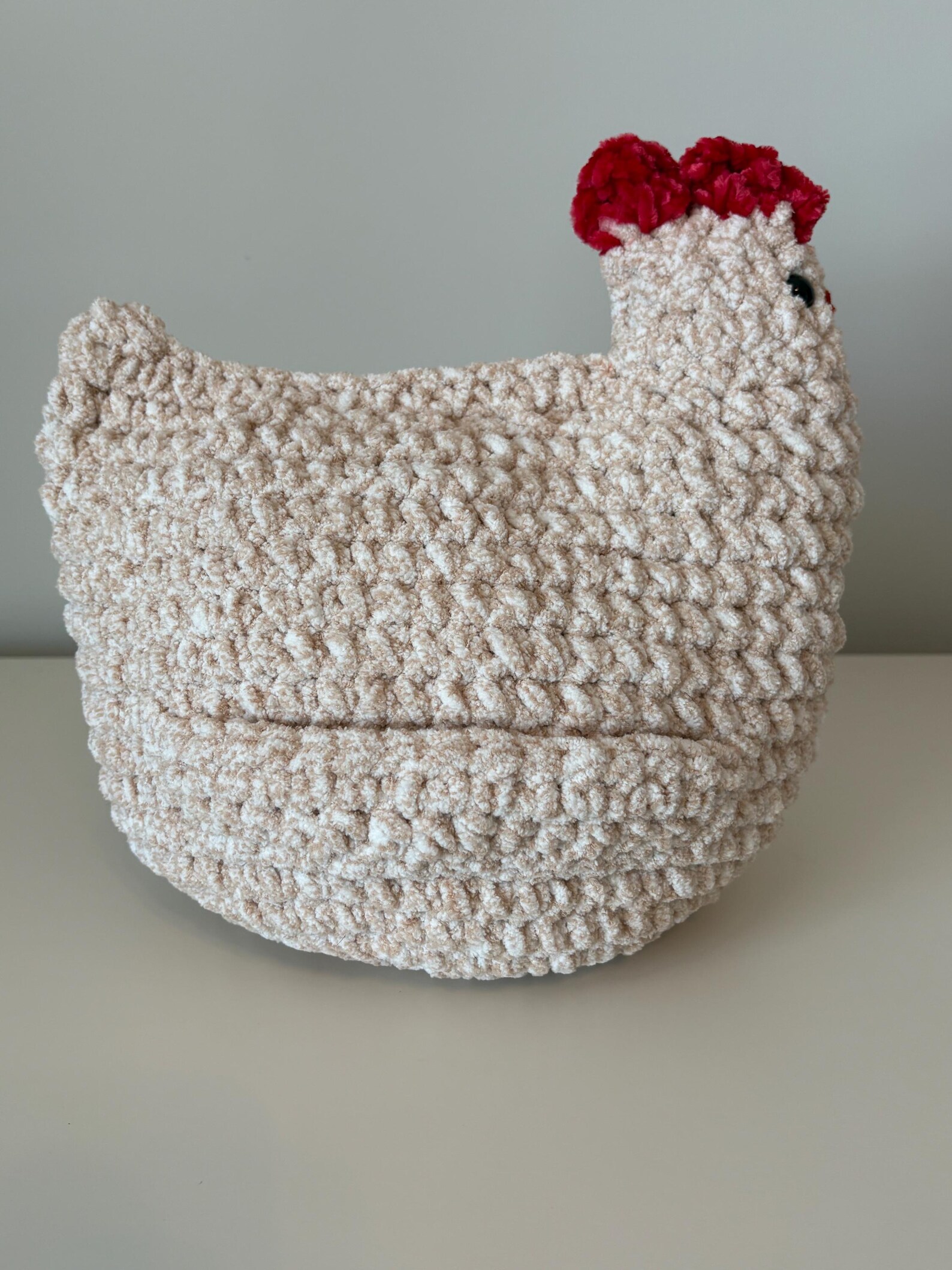 Craig the E-reading Chicken: Crochet, Amigurumi, Plushie, Hands Free ...