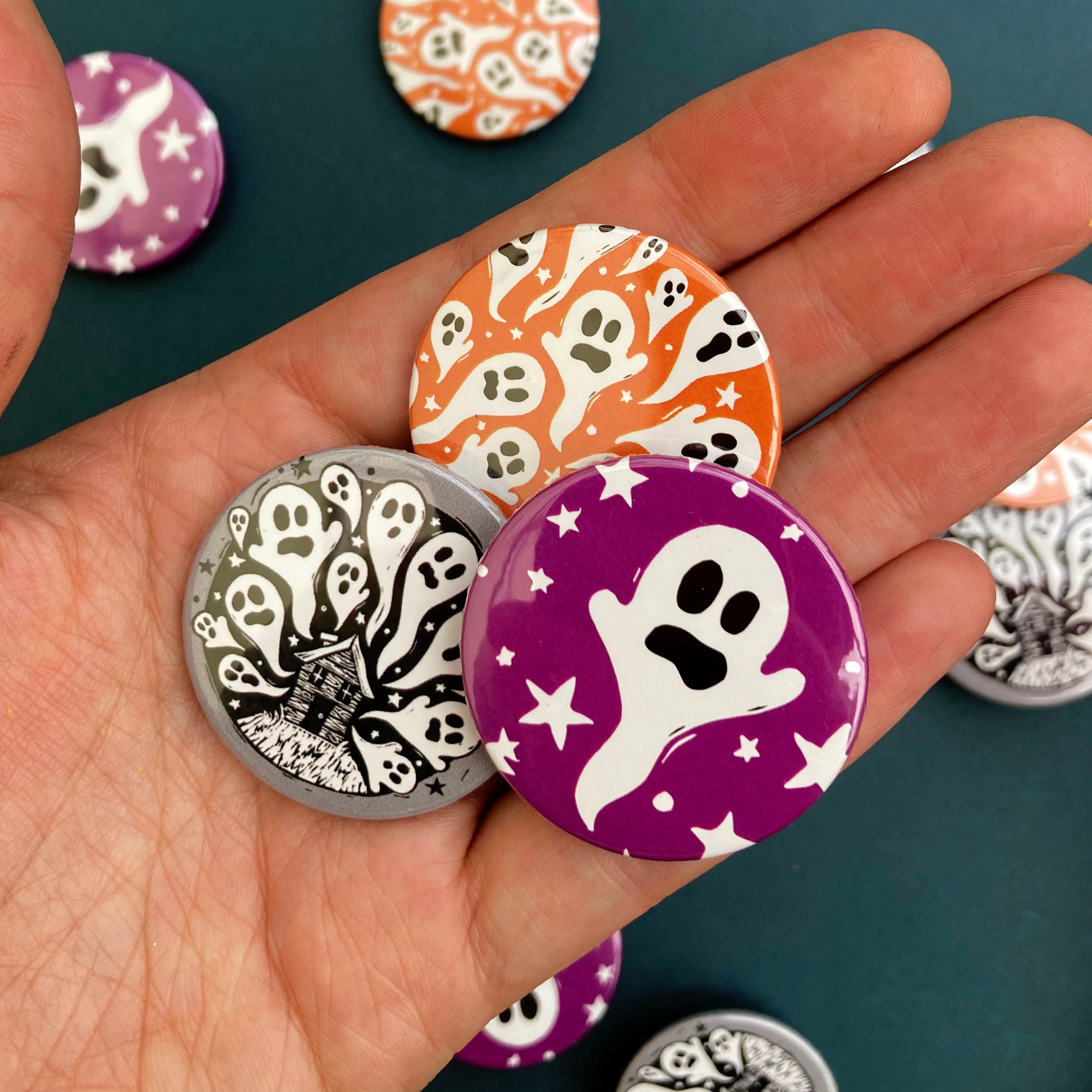 Spooky Ghosts Halloween Badges Horror Badges Lapel Pin - Etsy UK
