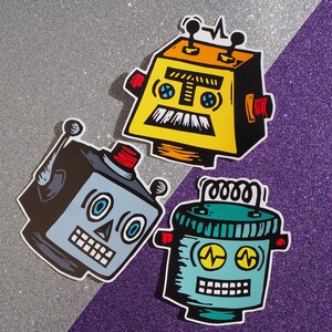 Vinyl Sticker Set 3x Retro Robot Friends, Laptop Decals, Phone Stickers ...