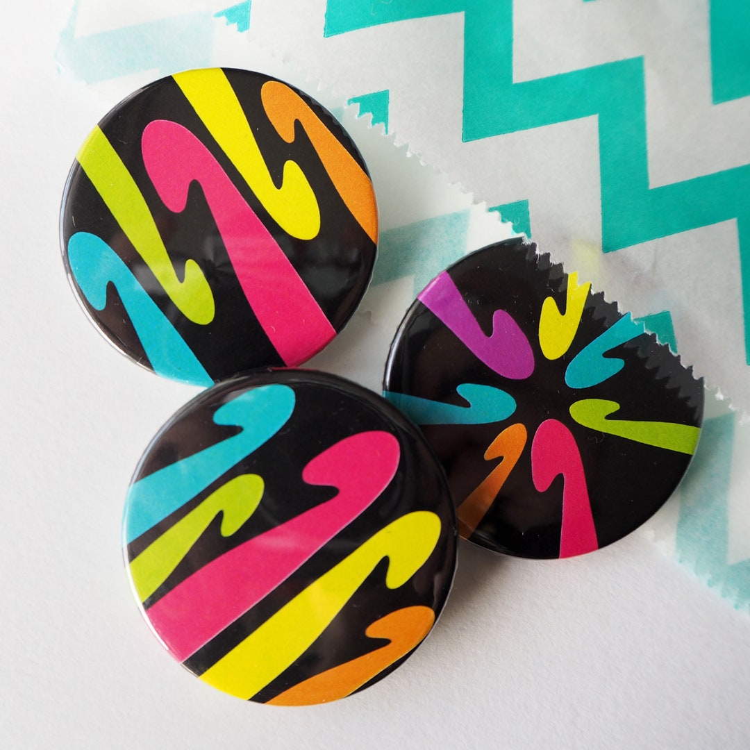 Crochet Hook Badges, Set of Badges, Lapel Pin, 60s Pattern, Party Bag ...