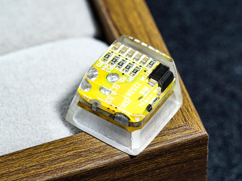 Black Gaming Circuit Board Keycap, Custom Resin Artisan Keycap for ...