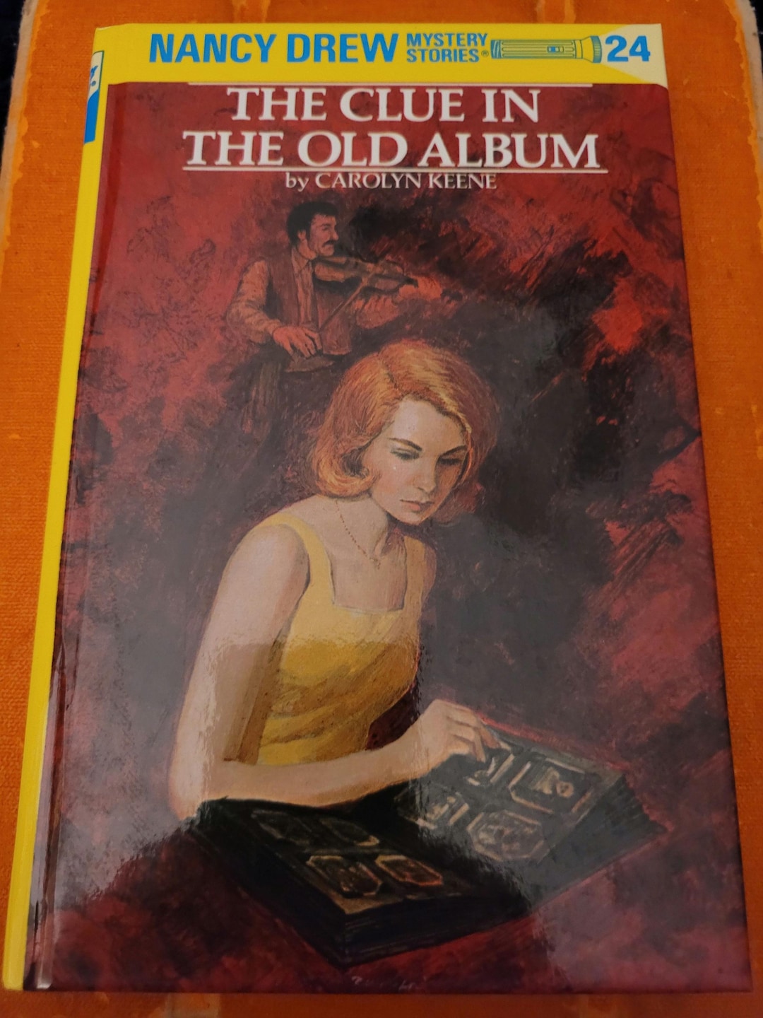The Clue in the Old Album -- Nancy Drew # 24 -- Flashlight Edition ...