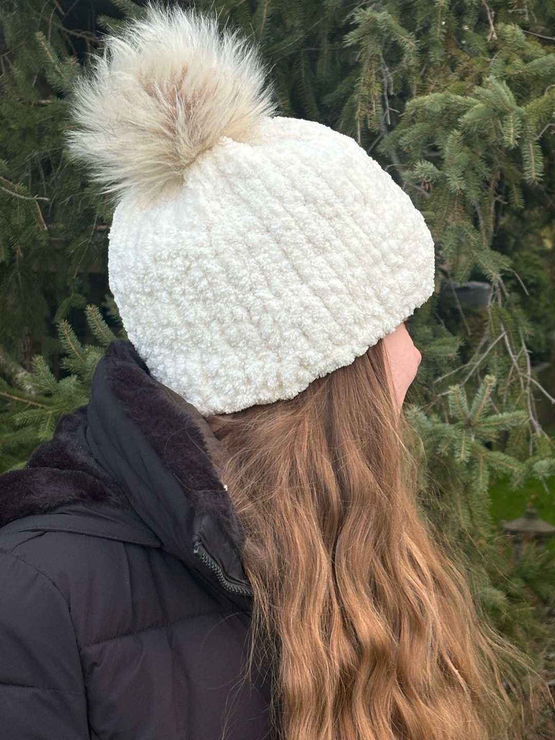 Chunky Knit Hat Tutorial + Pattern | Learn How to Finger Knit | Knit ...