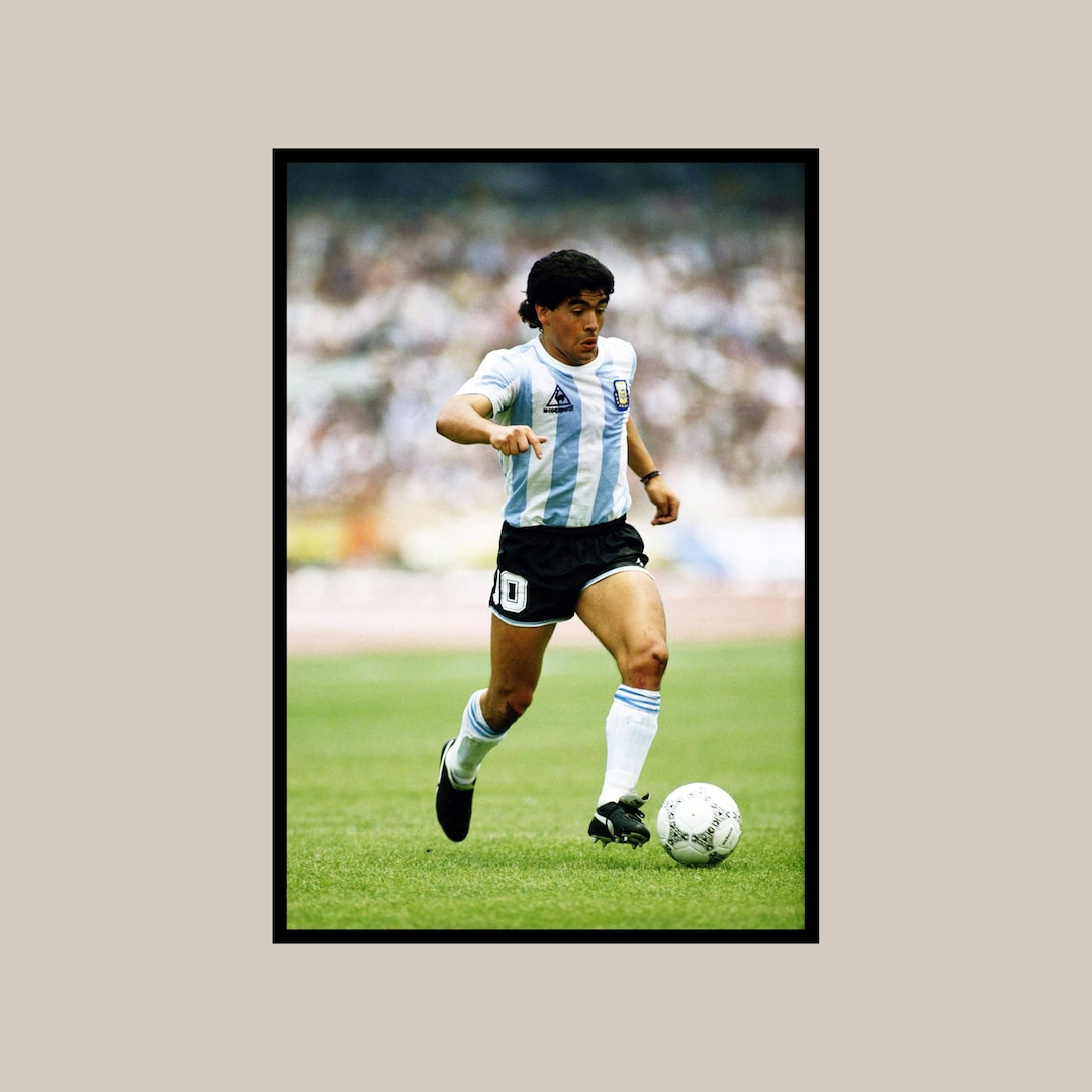 Diego Maradona 'hand of God' Soccer Art Print (digital Download) - Etsy